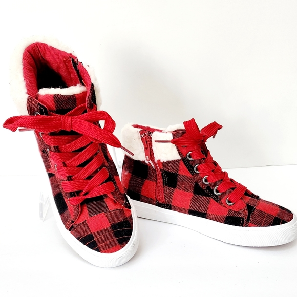 US SPORTS | Shoes | Red Black Hightop Sneakers With Sherpa Collar Side ...